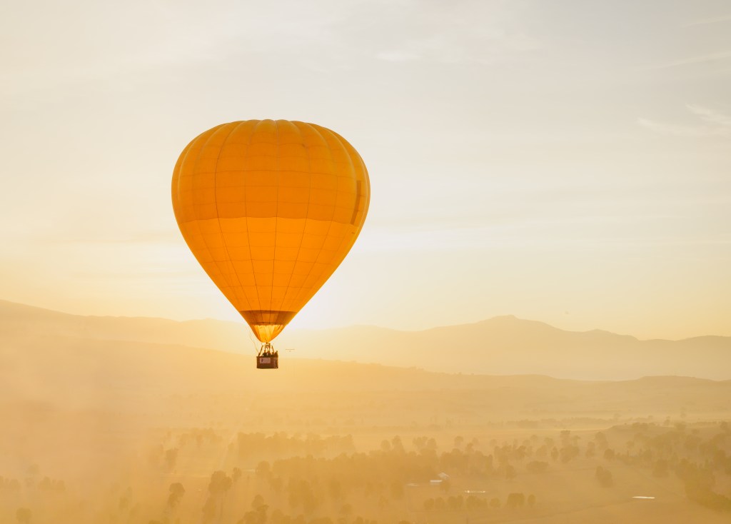 Flying Hot Air Balloons in the High Country – Bronni Bowen